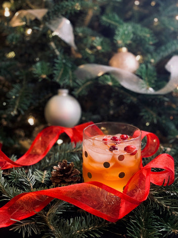 Golden Mistletoe Cocktail Recipe – Black Infusions